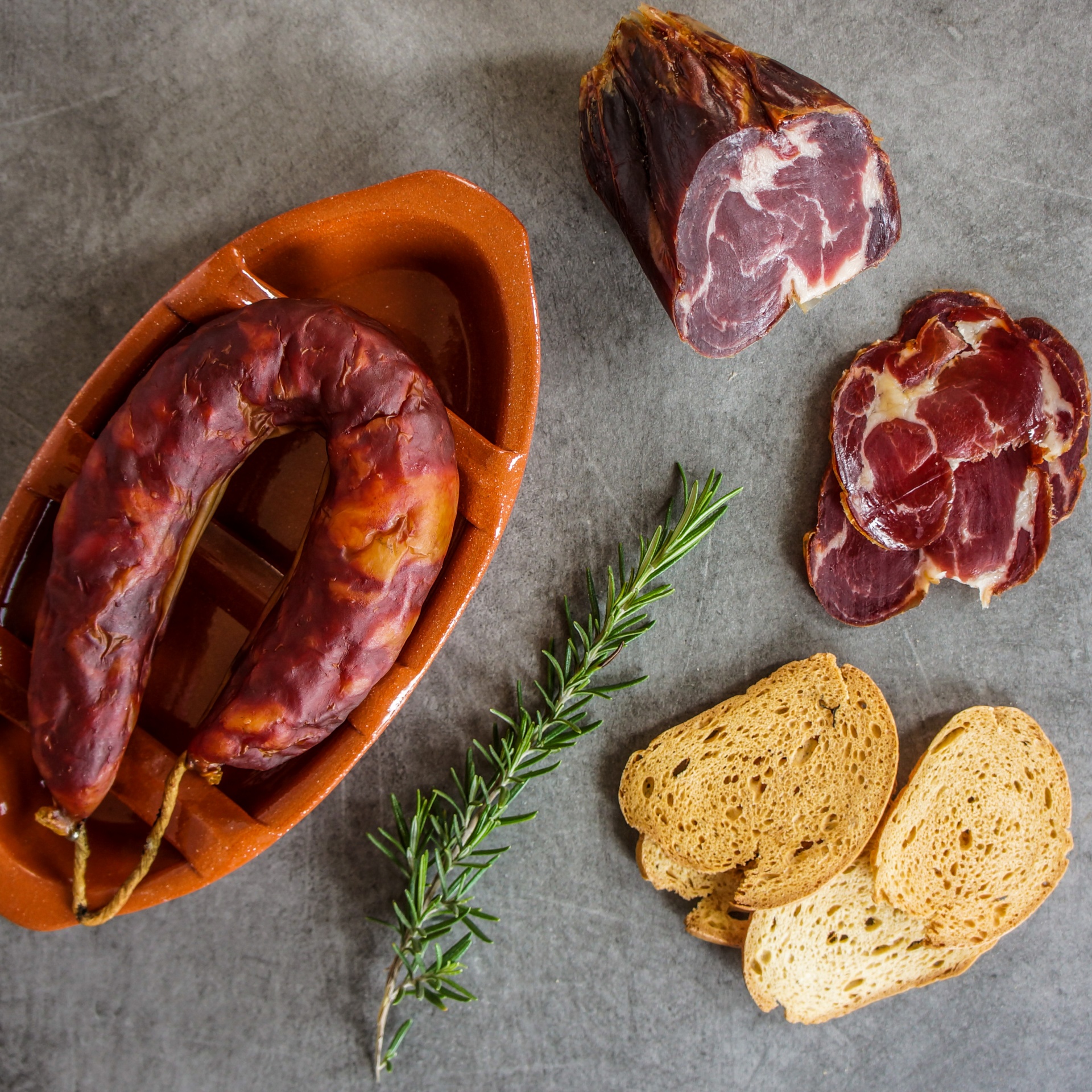 Enchidos | Alentejo à Porta - Loja Online de Produtos Regionais Alentejanos