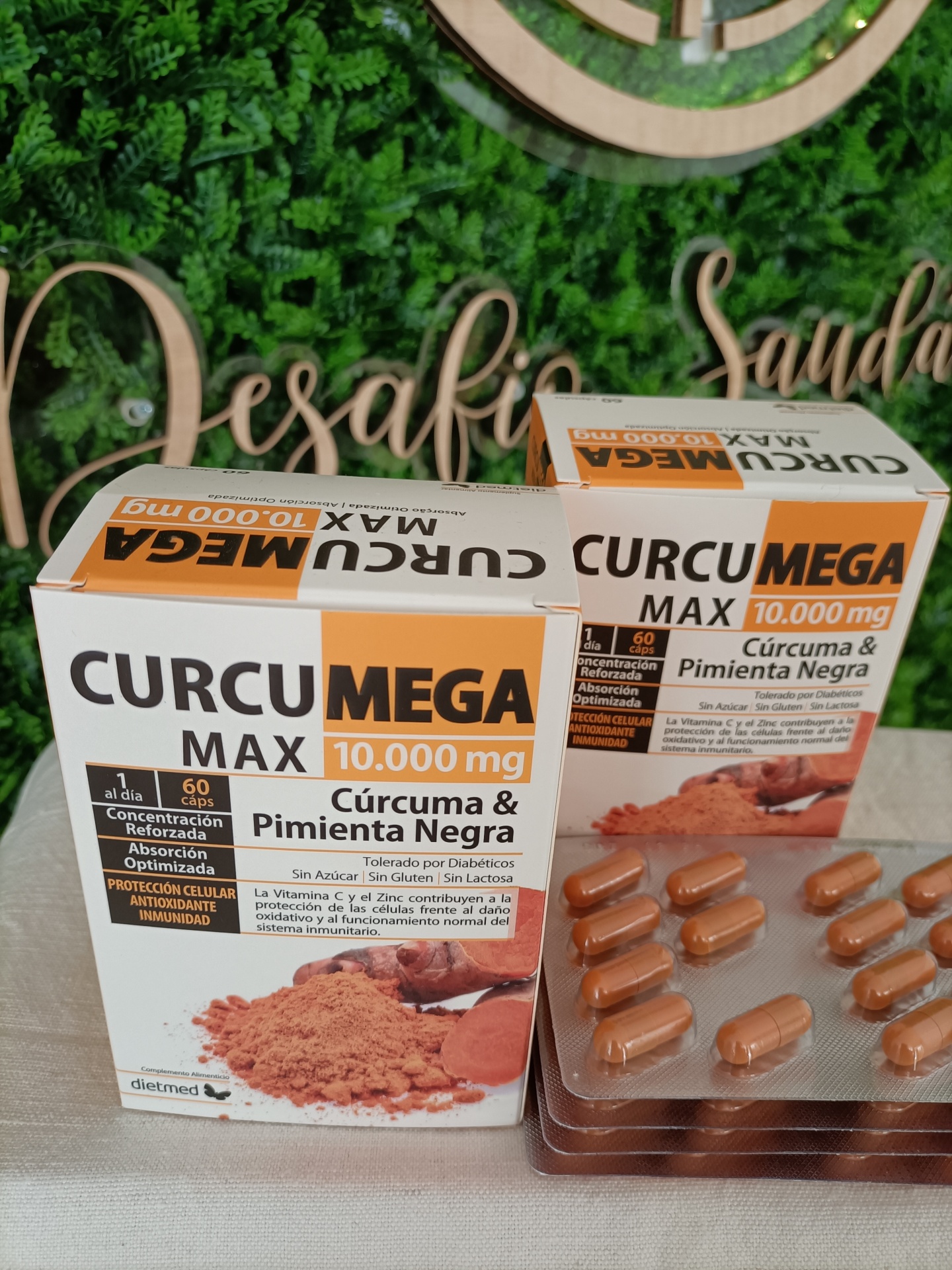 CurcuMega Max 10.000mg 60 cápsulas | Desafio Saudável